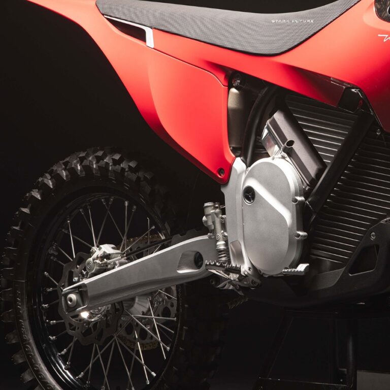 Stark Varg Electric Dirt Bike - Tracktion Motorcycles